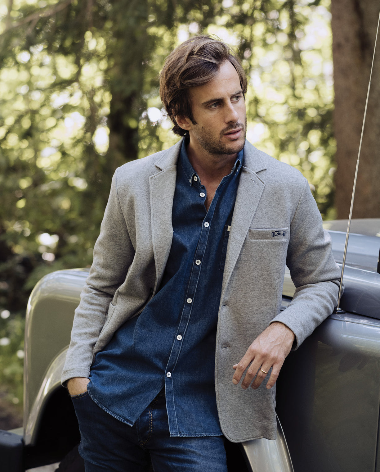 8JS - The Fashion Brand Inspired by Racing Lifestyle