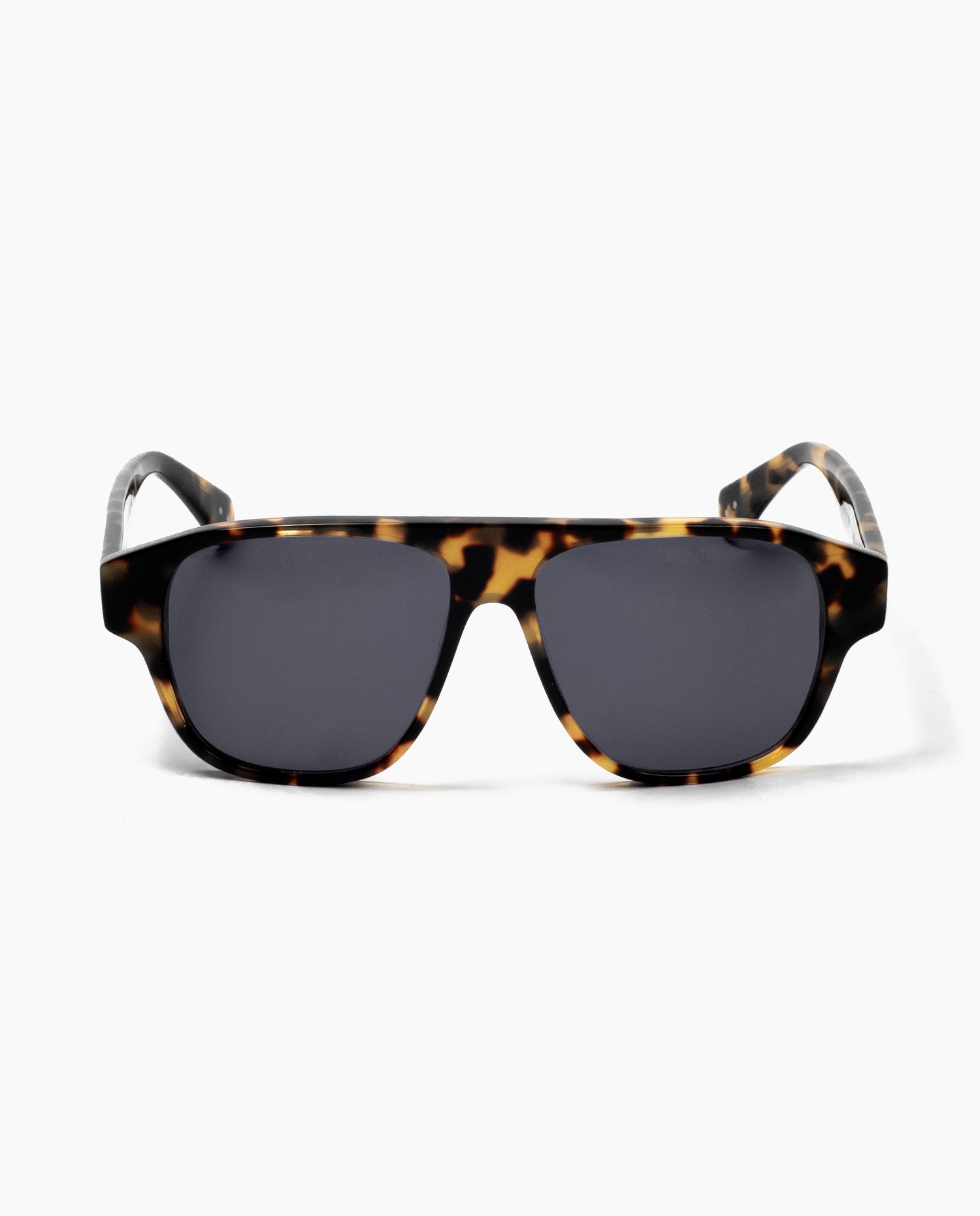 8JS - The Fashion Brand Inspired by Racing Lifestyle